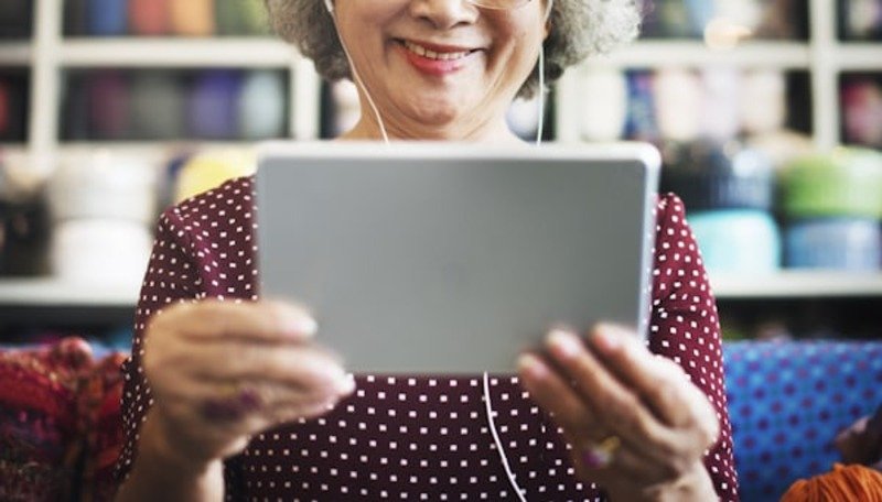 Best Easy-to-use Tablets for Seniors - Wiki South Africa